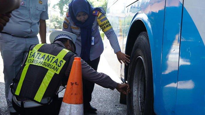 Cegah Kecelakaan Bus Rombongan, Polisi Pasuruan Gelar Ramp Check di ...