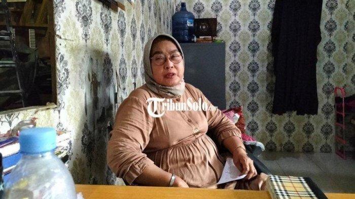 Pedagang Kelapa Curiga Lihat 2 Bule Mondar-mondar, Linglung seusai Ajak Salaman, 'Uang Saya ...