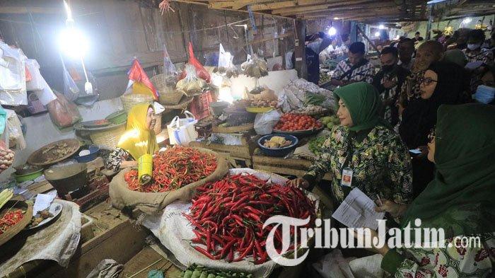 Sidak di Pasar Baru dan Swalayan, Pemkot Probolinggo Pastikan Stok Bahan Pokok Cukup, Harga ...