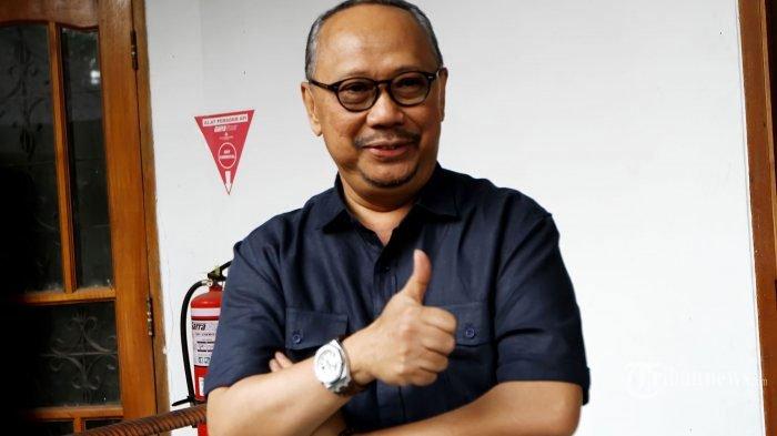 Arti G dalam Nama Musisi Ebiet G Ade Baru Terkuak: Saya Tidak Membuangnya - Tribunjatim.com