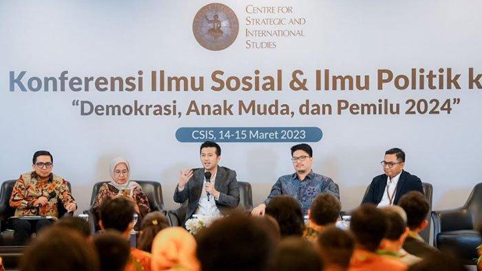 Bicara Soal Fenomena Anak Muda Apolitis, Emil Dardak Sebut Alasan Pentingnya Meritokrasi ...