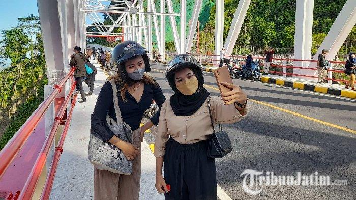 Pesona Jembatan Gladak Perak Lumajang: Jadi Daya Tarik Baru, Tawarkan ...