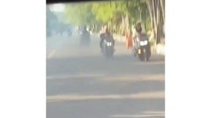 Viral di Medsos Video Aksi Urakan Pemuda Geber Mobil hingga Keluarkan Asap Hitam sambil Tertawa ...