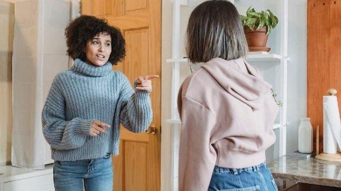 Arti Kata Kepo, Simak Contoh Penggunaannya di Keseharian, Ketahui Makna ...