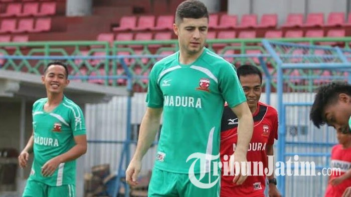 Inilah Tim Pelatih dan Manajer MU Soal Noureddine Davronov dan Kevin ...