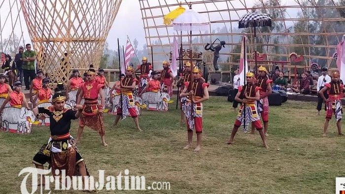 Angkat Kesenian Jathilan untuk Tarik Wisatawan Lebih Betah Berwisata di ...