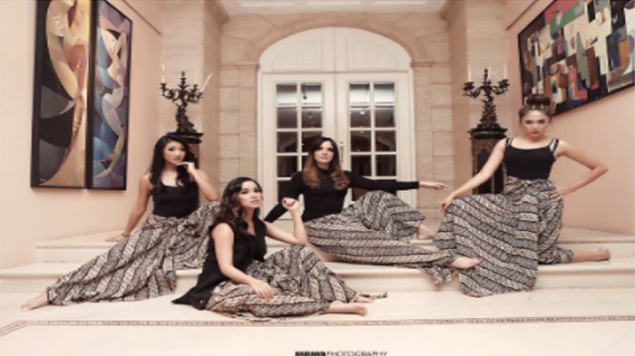 Marshanda Foto Pakai Batik Bareng Geng Sosialita, Netter Salah Fokus ...