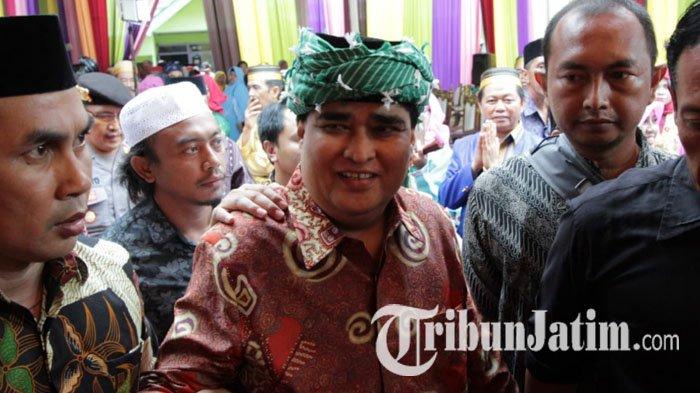 Dimas Kanjeng Taat Pribadi Jadi Wali Nikah pada Pernikahan Putri ...