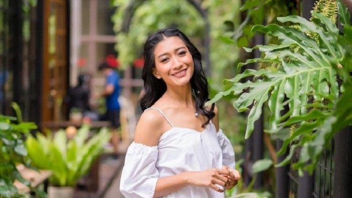 Jarang Muncul di TV, Nasib Artis Cantik Dulu Pemain Tukang Ojek Pengkolan, Kini Bak ABG Awet ...