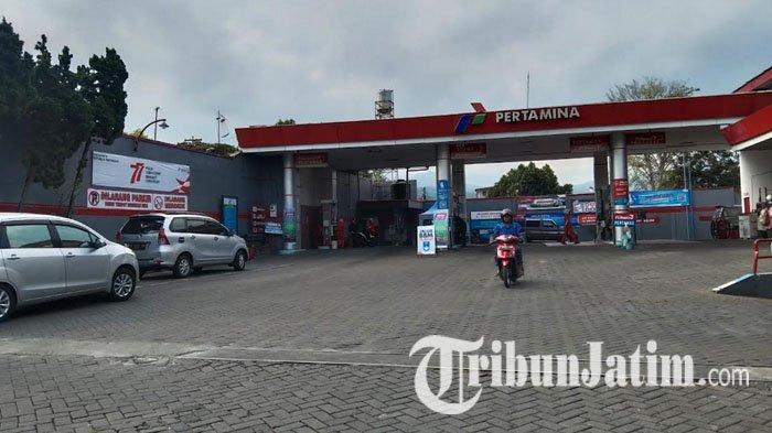 Ramai Isu Kenaikan Harga BBM, Tidak Ada Antrean Panjang Kendaraan di SPBU Kota Batu ...