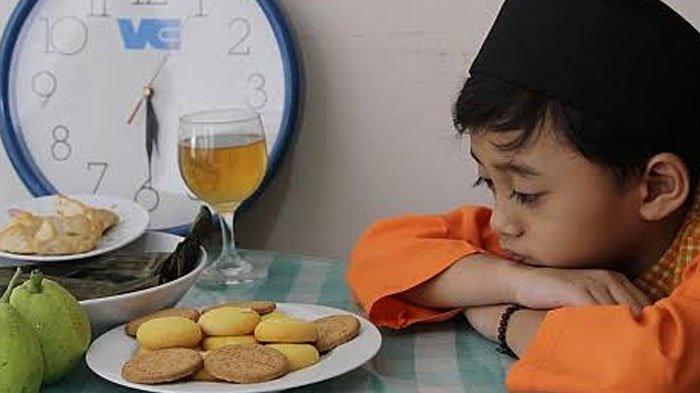 Pentingnya Mengajarkan Anak Berpuasa Sejak Dini, Berikut Tips dari ... Pentingnya Mengajarkan Anak Berpuasa Sejak Dini, Berikut Tips dari ...