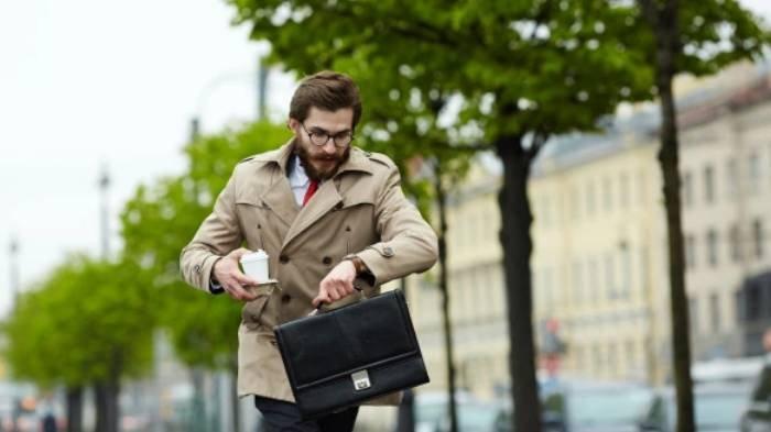 Semalam Mimpi Terlambat Pertanda Apa? Berkaitan Rasa Khawatir dan Stres ...