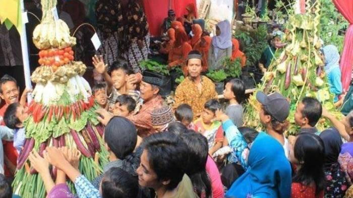 5 Tradisi dalam Menyambut Bulan Ramadan di Pulau Jawa, Megengan di ...
