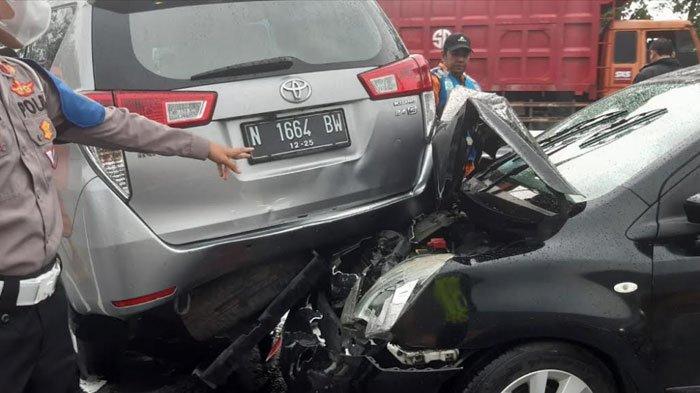 Kecelakaan 'Karambol' di Sidoarjo, Truk Pikap hingga 2 Mobil Saling Seruduk, Sopir Kurang Jaga ...