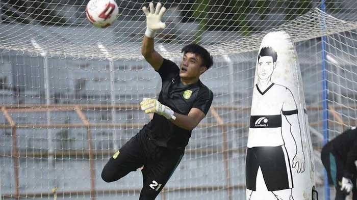 Tepis Penalti dan hanya Kebobolan 1 Gol, Shin Tae-yong Puji Penampilan Ernando Ari: 'Dia Luar ...