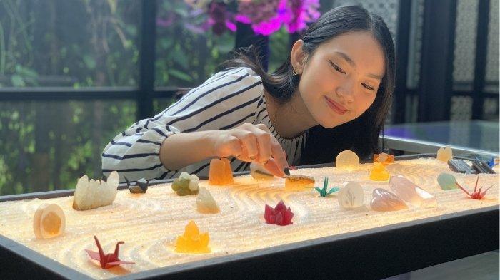 Cantiknya Kristal yang Bisa Dimakan Saat Valentine, Kolaborasi JW ...