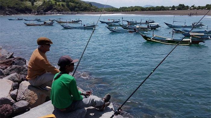 Menjelajah Dermaga Pantai Payangan di Jember, Jadi Jujugan Favorit Baru ...