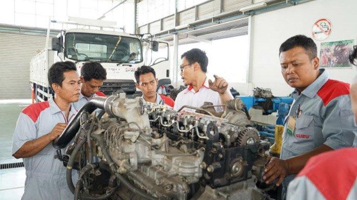 Penuhi Regulasi Euro 4, Isuzu Indonesia Bekali Keahlian Mekanik ...