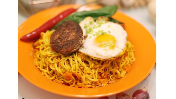 Pengen Makan yang Pedas-pedas? Cobain Mie Abang Adek Yuk! Tempat Makan ...