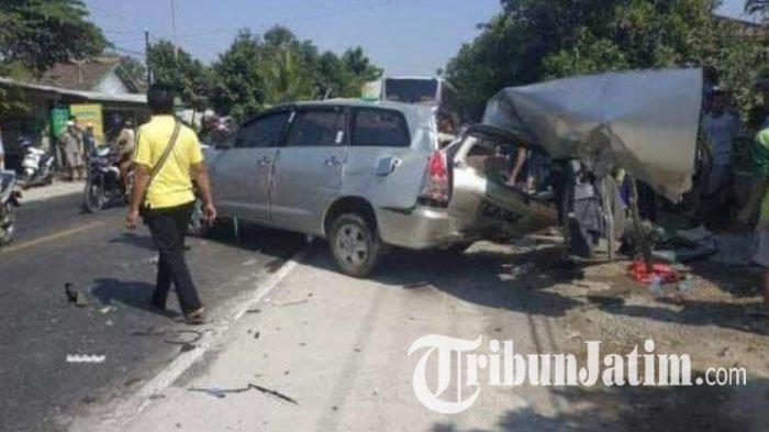 Fakta-fakta Kecelakaan Innova VS Bus Mira di Nganjuk, Perekam Video ... Fakta-fakta Kecelakaan Innova VS Bus Mira di Nganjuk, Perekam Video ...