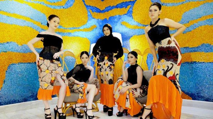 Desainer Embran Nawawi Kenalkan Karya ke-45, Busana Pesta Sore Bertema ...