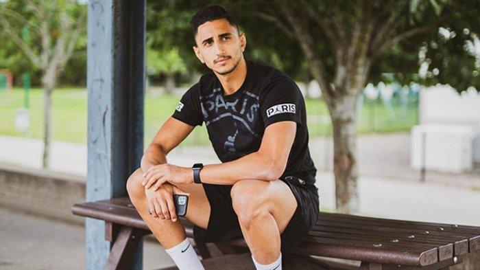 Tampil dengan Potongan Rambut Pendek, Mahmoud Eid Inginkan Suasana Baru ...