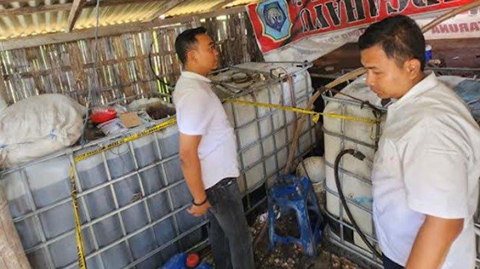 Penggerebekan Gudang Penimbunan Solar Bersubsidi di Lamongan, Kulakan ...