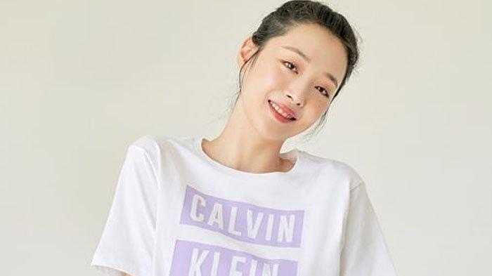 Lirik Lagu 'Goblin', Single Debut Solo Sulli Eks F(x) yang Baru Saja ...