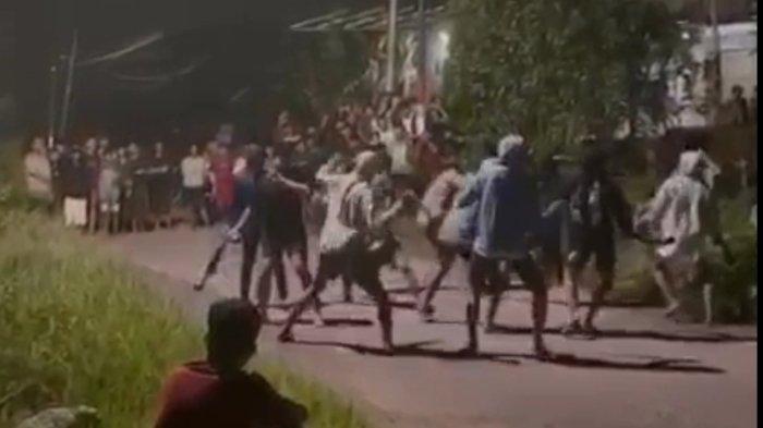 Video Perang Sarung di Bangkalan Layaknya Gangster Resahkan Warga ... Video Perang Sarung di Bangkalan Layaknya Gangster Resahkan Warga ...
