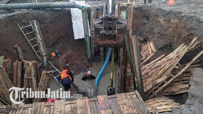 Pipa PDAM di Gunung Anyar Perbaikan, Warga Tak Dapat Aliran Air Selama ...