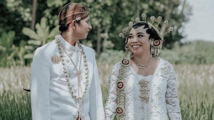 Potret Mumuk Gomez, Sudah Jarang Muncul di TV & Penampilan Berubah ...