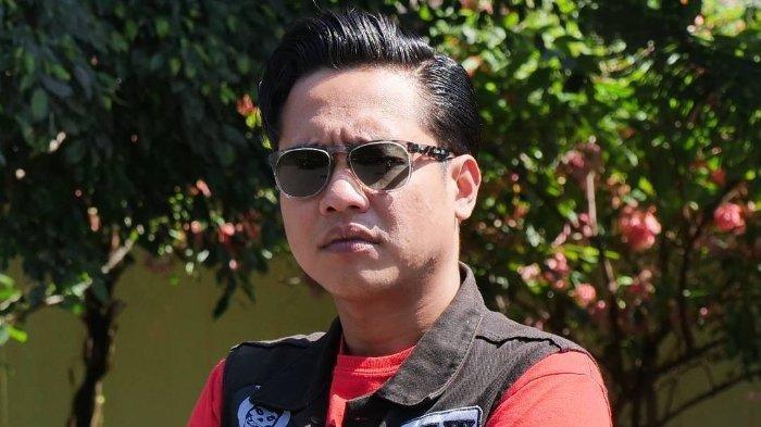 Profil Gofar Hilman, Mantan Pacar Putri Tanjung, Pecahkan Rekor Siaran ... Profil Gofar Hilman, Mantan Pacar Putri Tanjung, Pecahkan Rekor Siaran ...