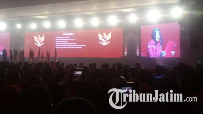 Tri Rismaharini Bacakan Teks Pancasila dalam Pembukaan Rakernas PDIP di ...