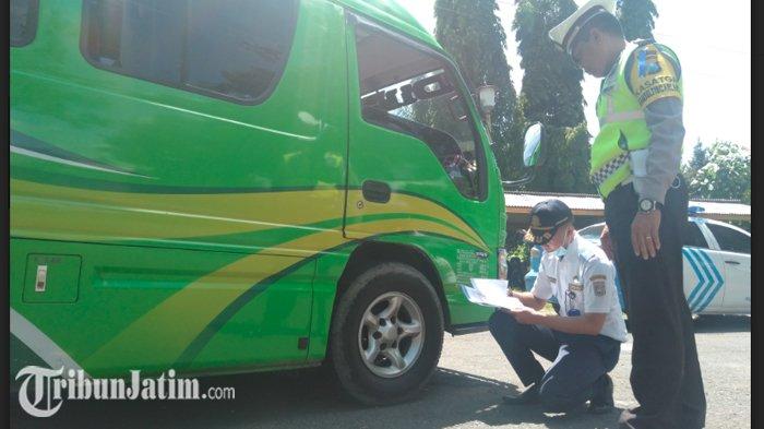 Petugas Gabungan Gelar Ramp Check dan Tes Urine di Terminal ...