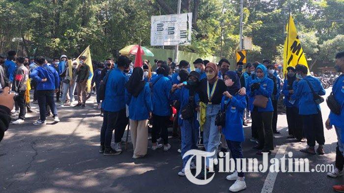 Ratusan Mahasiswa Turun ke Jalanan Surabaya, KBS Jadi Titik Kumpul ...