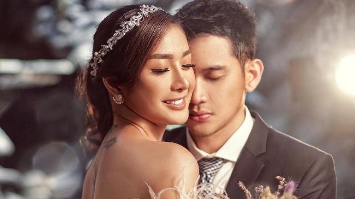 Foto-foto Prewedding Rezky Aditya dan Kekasihnya, Razer Patricia, Ada Potret Behind the Scene ...