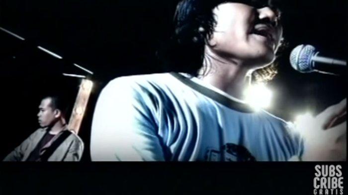 Lirik dan Chord Gitar Sampai Mati - Band Putih, Lagu Romantis 'Sampai ...