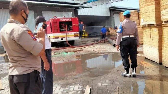 Terjawab Penyebab Kebakaran Hebat Pabrik Pengolahan Kayu di Kediri, Kerugian Mencapai Rp 300 ...