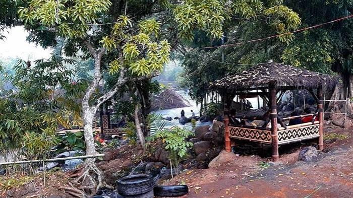 Harga Tiket Masuk Sumber Mrutu Lumajang, Tempat Pemandian Keluarga Raja ...