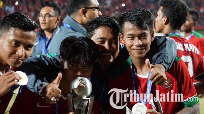 Jadi Fans Barcelona, Mochammad Supriadi Idolakan Lionel Messi ...