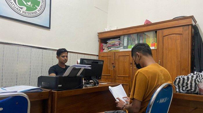 Polisi Amankan Kurir yang Selundupkan Pil Dextro Lewat Nasi Bungkus di ...