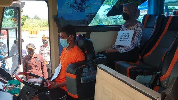 Reka Ulang Kecelakaan Maut Bus Tol Sumo, Ada Momen Ambil Alih Kemudi Sampai Sopir Terpental 20 ...