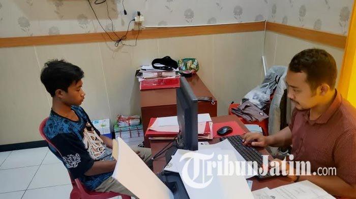 BREAKING NEWS - Rayuan Maut Berujung Tragedi Cabul, Penjual Bakso Gauli ... BREAKING NEWS - Rayuan Maut Berujung Tragedi Cabul, Penjual Bakso Gauli ...