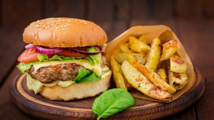8 Tips Sehat Makan Fast Food, Tetap Boleh Konsumsi Makanan Cepat Saji ...
