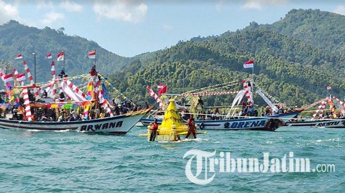 Bersyukur Hasil Laut Melimpah, Nelayan Prigi Trenggalek Punya Pantangan ...