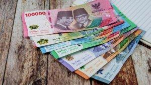 Prediksi UMK Jatim 2025 Bakal Naik Sekitar 6 Persen Lagi? Cek Upah 2024 ...