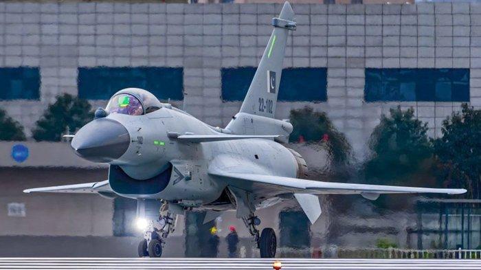 4 Kelebihan Jet Tempur Chengdu J-10 C - Tribunjogja.com