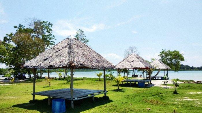 7 Pesona Pantai Elyora di Kota Batam Kepri, Pasir Putih Laut Biru, Bisa ...