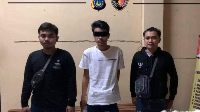 Satreskrim Polres Gunungkidul Ringkus Polisi Gadungan yang Lancarkan ... Satreskrim Polres Gunungkidul Ringkus Polisi Gadungan yang Lancarkan ...