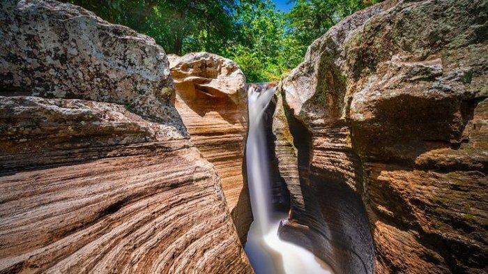 10 Destinasi Wisata Air Terjun di Yogyakarta - Halaman all ...